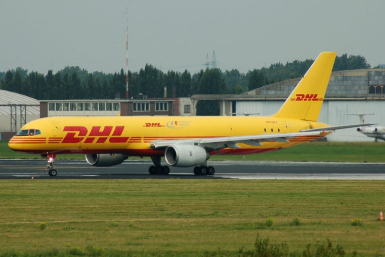 Bảng Giá DHL Gửi Từ Hà Nội Đi Serbia năm 2026 - Ego Express